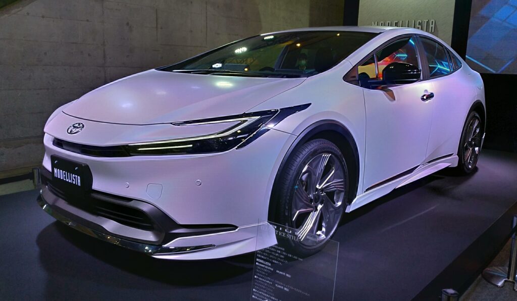 KINTOアンリミテッドでプリウスを利用するメリット5選